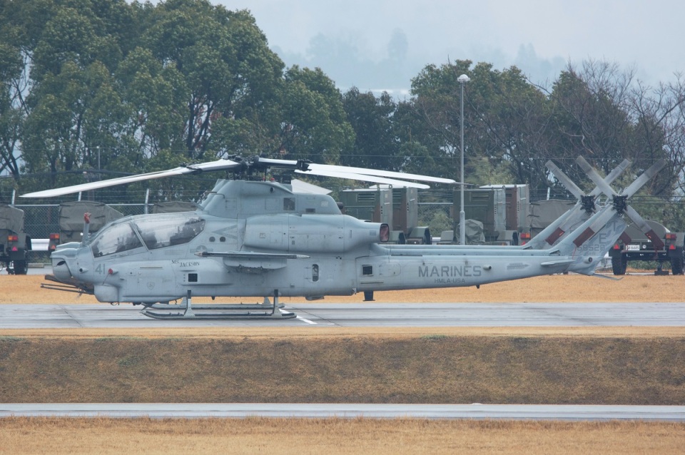 アメリカ海兵隊 Bell Ah 1 Seacobra Supercobra 168528 熊本空港 航空フォト By Mor1 新