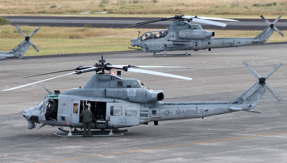アメリカ海兵隊 Bell Ah 1 Seacobra Supercobra 168527 奄美空港 航空フォト By Clandclさん 撮影